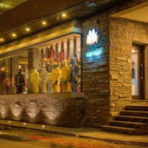 IDENTITY Design Studio - EZMakaan